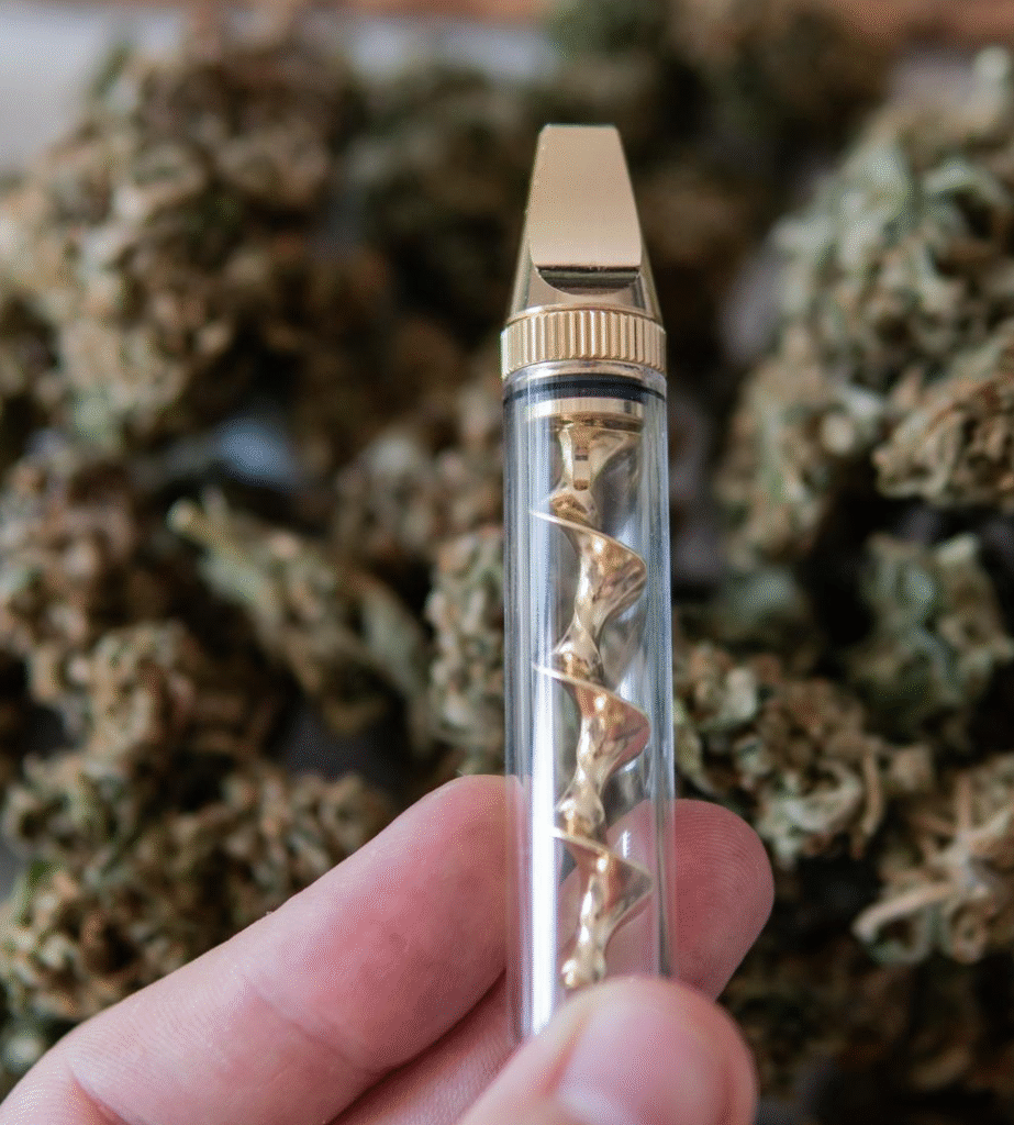 Why More People are Switching to Cannabis Vapes - Mindset Cannabis Shop